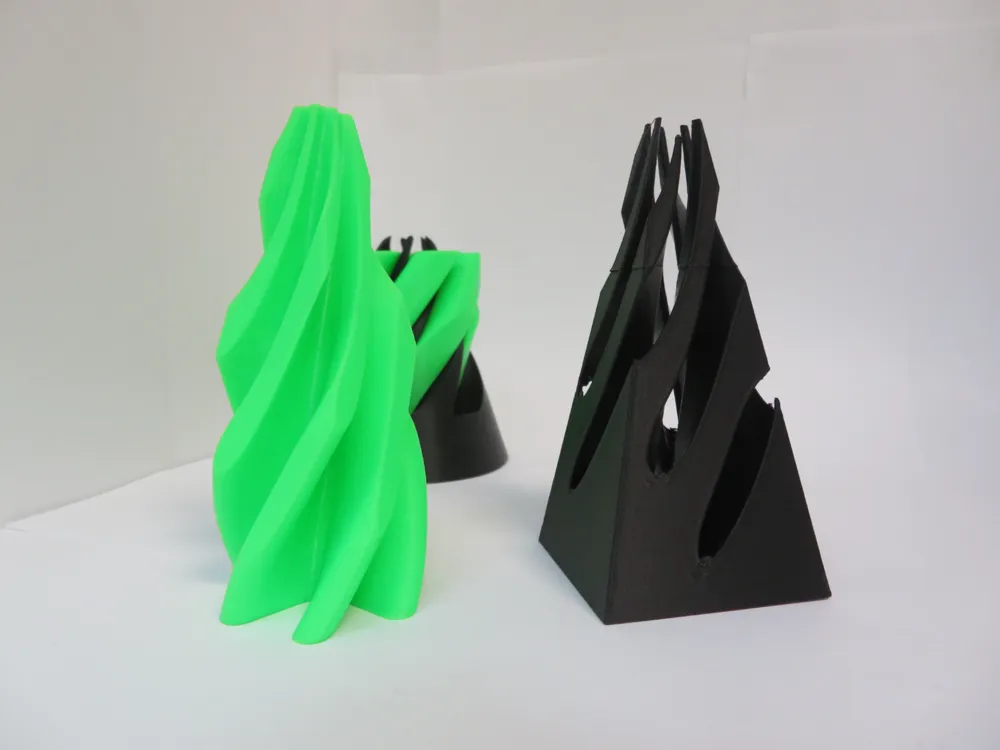 The BEST (Square Pyramid) Impossible Vortex by Master Printer - MakerWorld