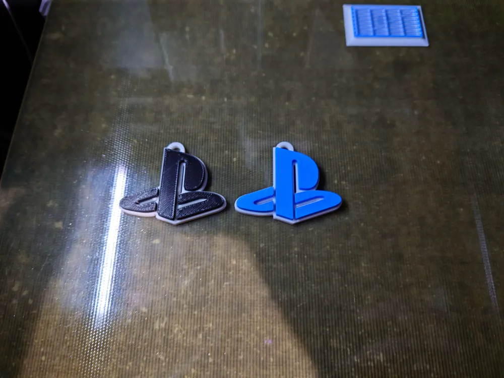 Playstation Logo Keyring with MMU Versions by Cypherous - MakerWorld