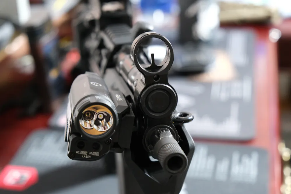 MP5/MP5K M-Lok Light Mount - GL4 Pro Compatible by JoeRo MakerWorld ...