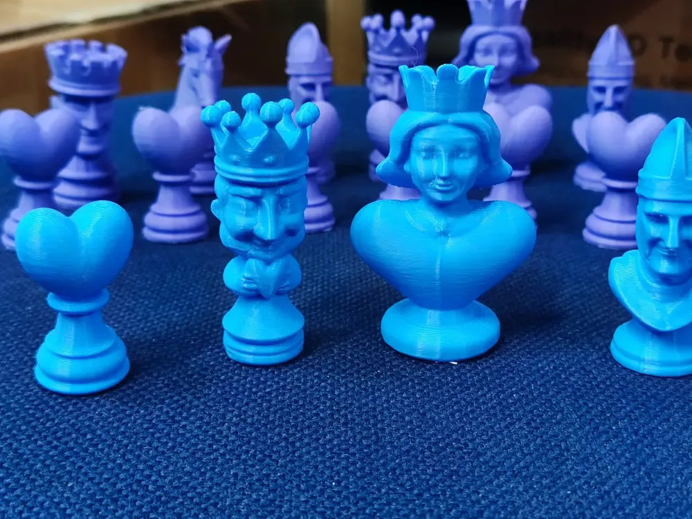 Heart Chess by Creatività in 3D MakerWorld: Download Free 3D Models