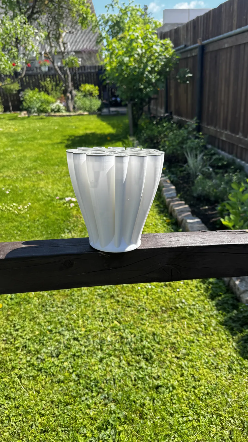 Segmented vase - Free 3D Print Model - MakerWorld
