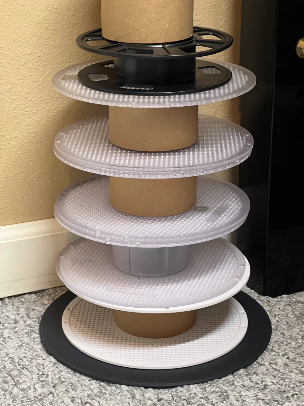 Spool Stand for 1-1/4" (32 mm) Dowel by Great Layers 3D - MakerWorld