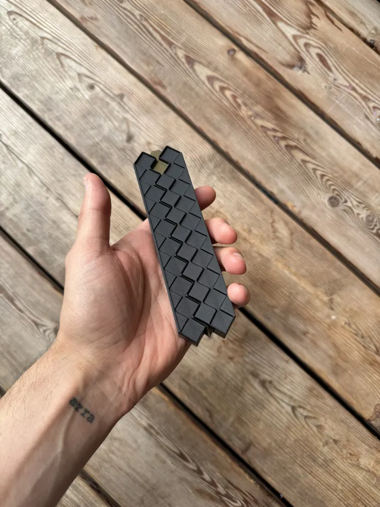 Minecraft Butterfly Knife Fidget Toy - Free 3D Print Model - MakerWorld