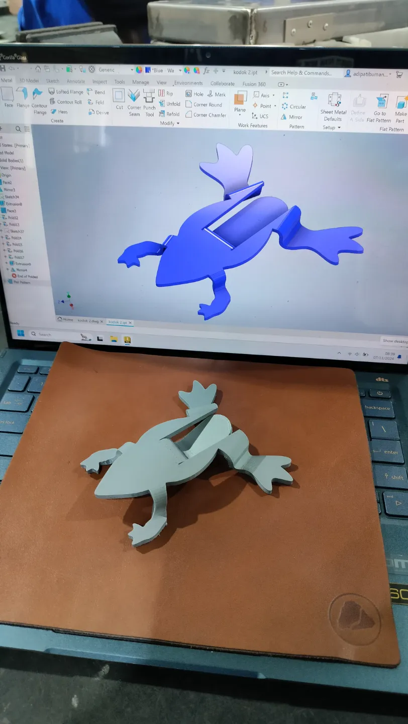 Jumping Frog Toy - Free 3D Print Model - MakerWorld