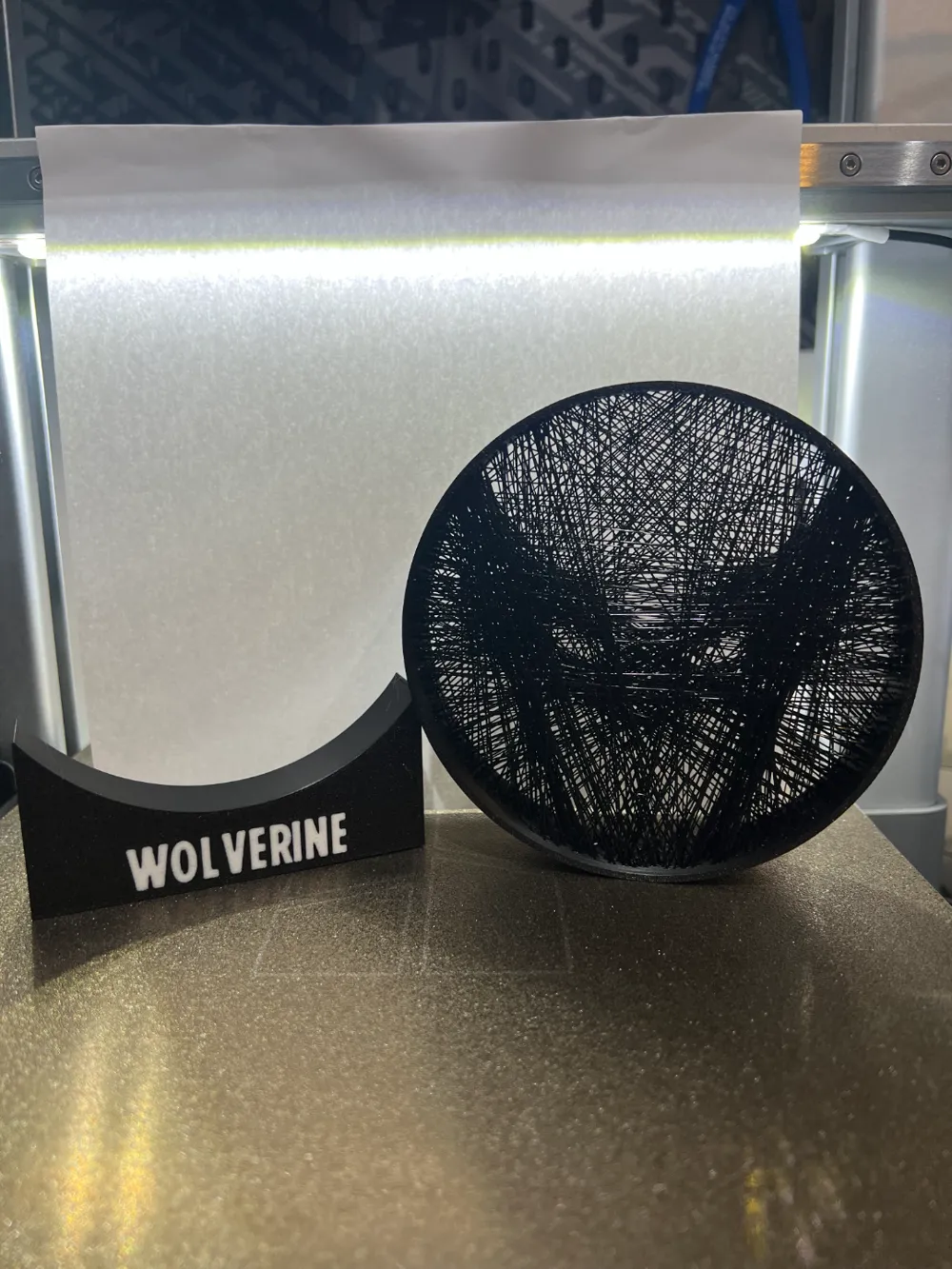 Wolverine String Art with base by Namahs - MakerWorld