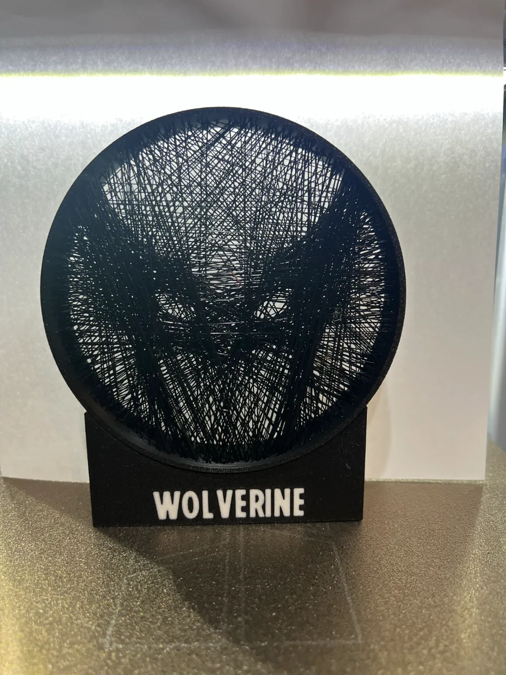 Wolverine String Art with base by Namahs - MakerWorld