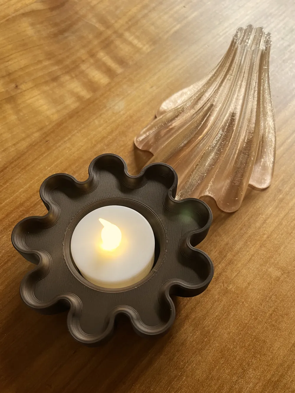 FlameLight Tealight - Free 3D Print Model - MakerWorld