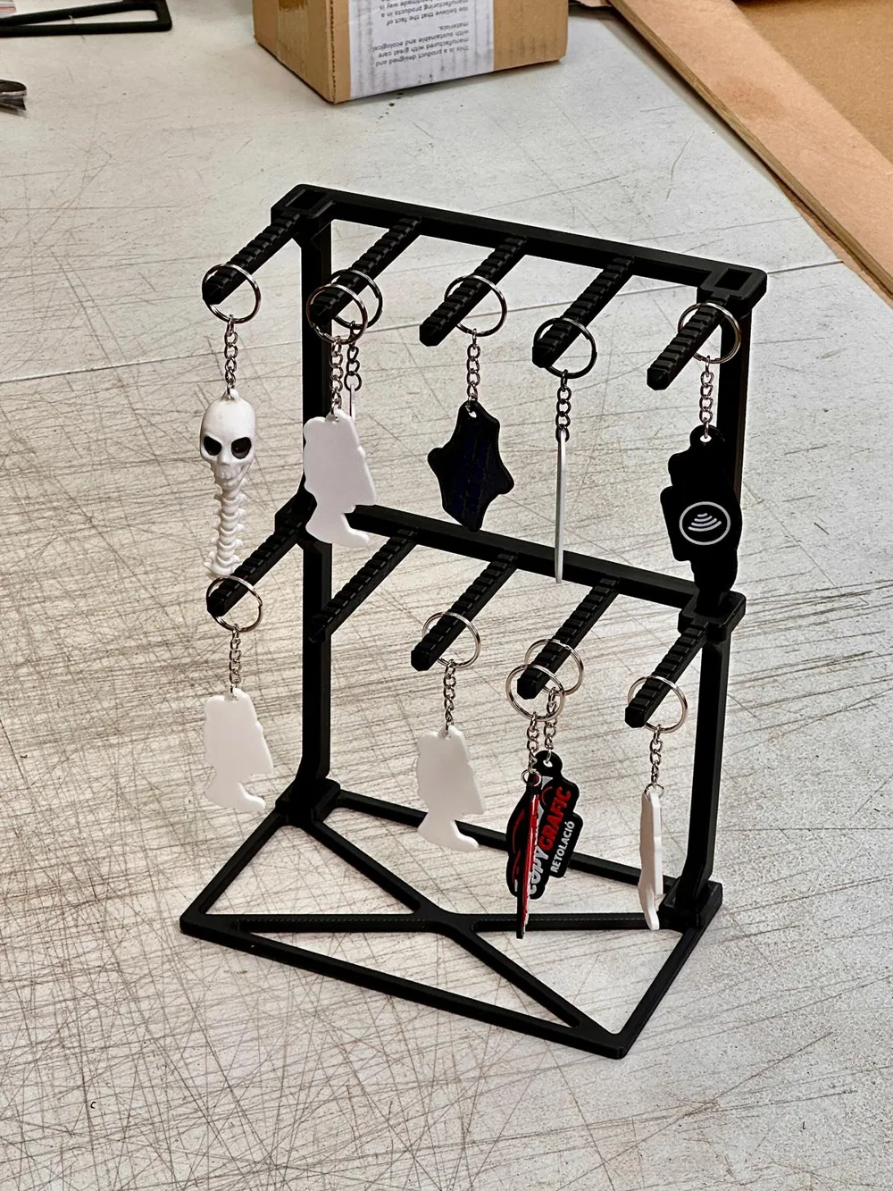 Keychain Display Stand 2 Tiers V3 - Free 3D Print Model - MakerWorld