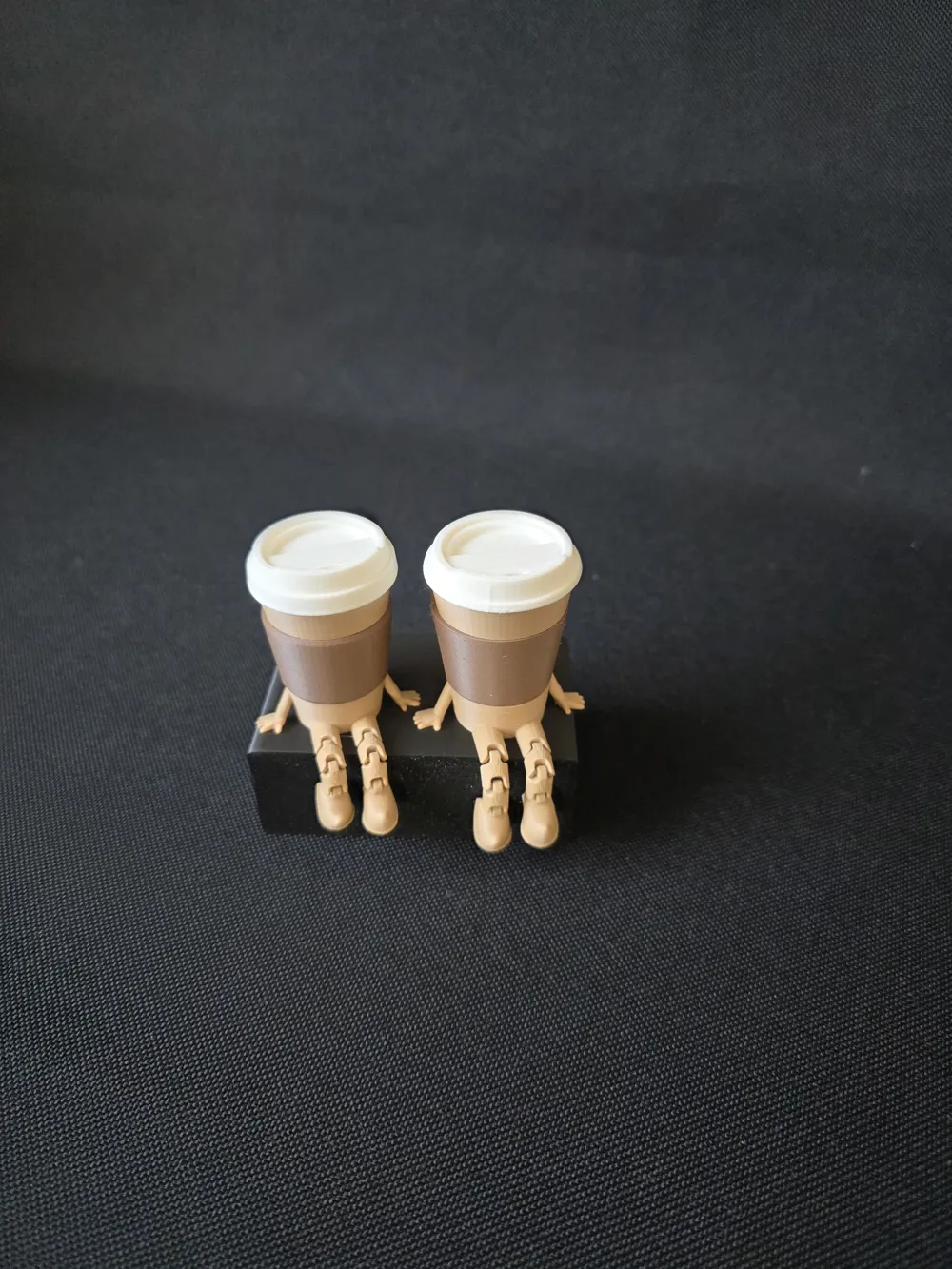 Articulated Flexi Coffee Buddy Gift - Free 3D Print Model - MakerWorld