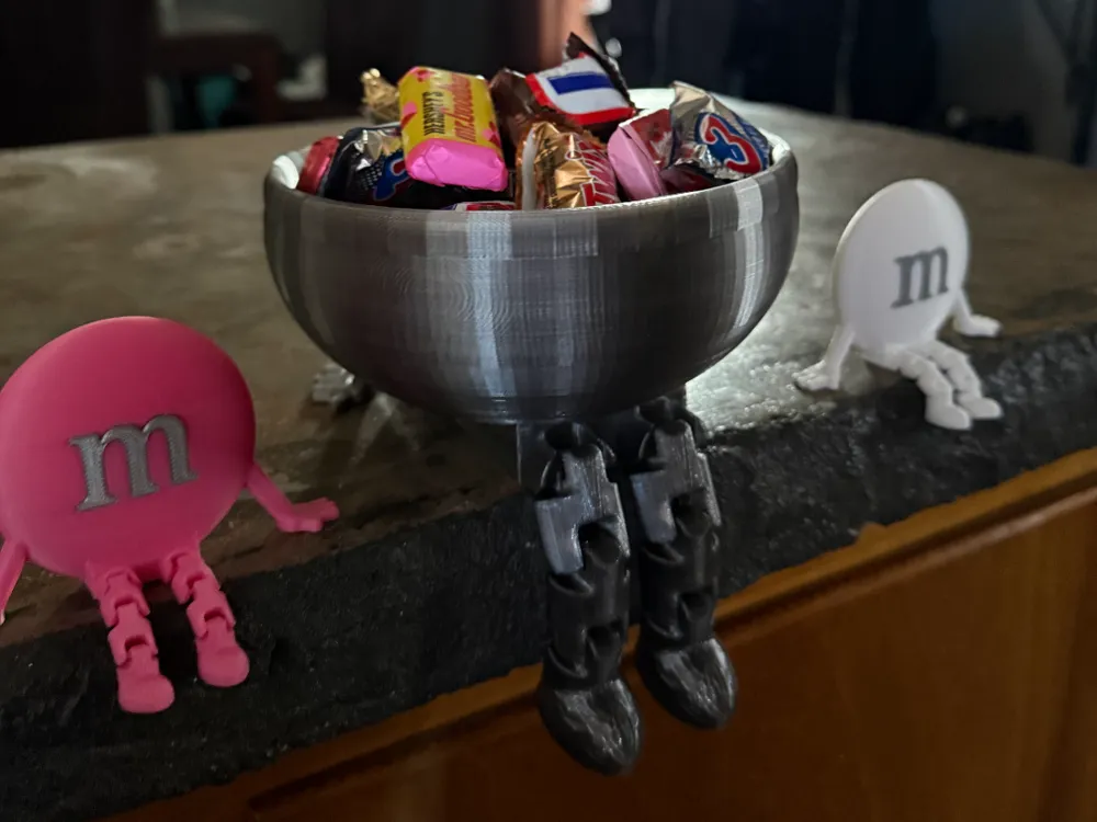 Candy Bowl Buddy - Free 3D Print Model - MakerWorld