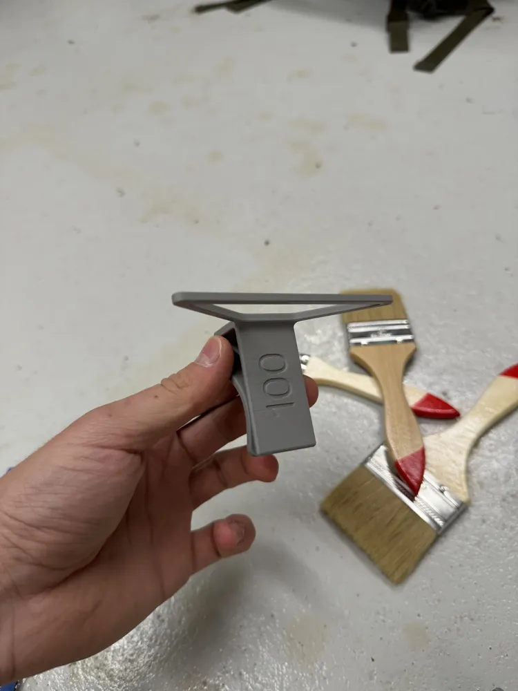 Brush Wiper - Free 3D Print Model - MakerWorld