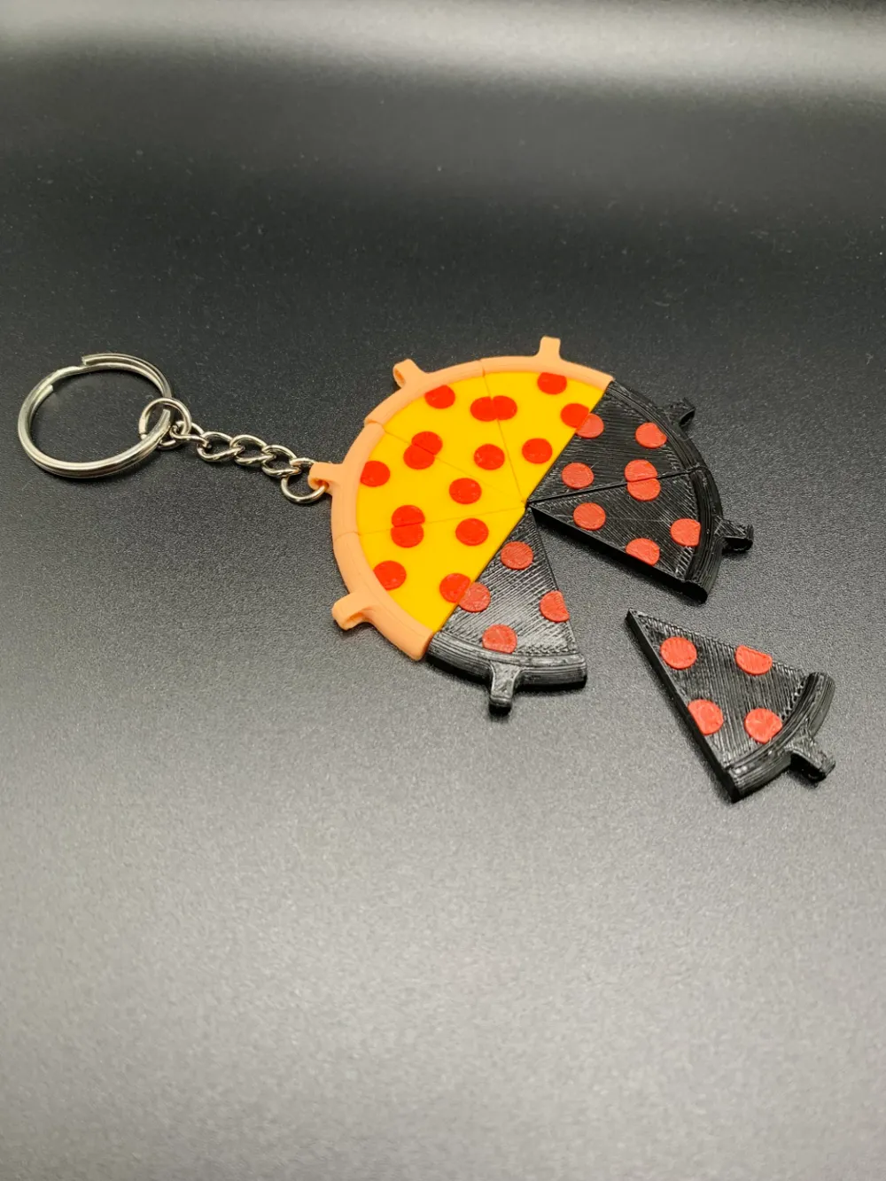Pizza Keychain by Jorge Barros MakerWorld: Download Free 3D Models