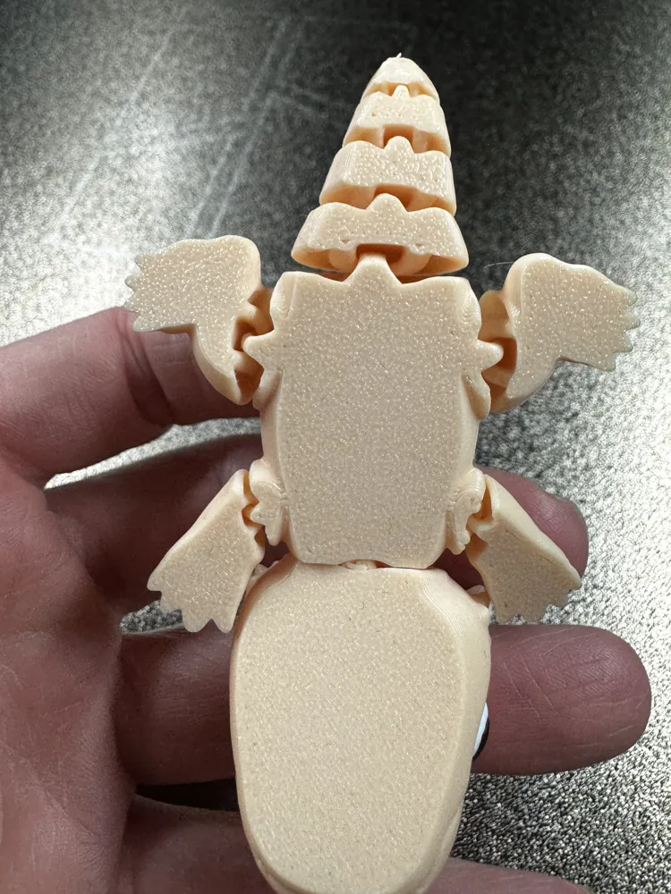 Baby Dino Carnotaurus mit Flügel (beweglich) – Kostenloses 3D ...