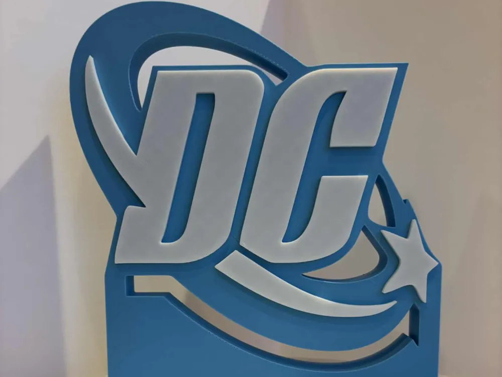 Logo DC Comics – Kostenloses 3D-Druckmodell – MakerWorld