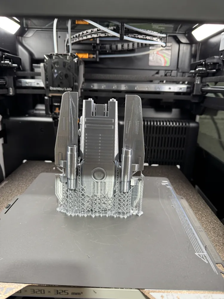 Fondor haulcraft inspired spaceship - Free 3D Print Model - MakerWorld