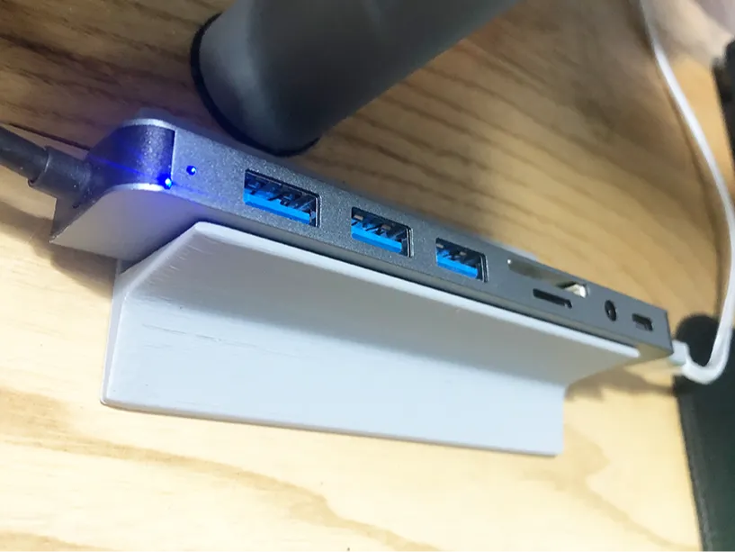 Docking Station holder - Free 3D Print Model - MakerWorld