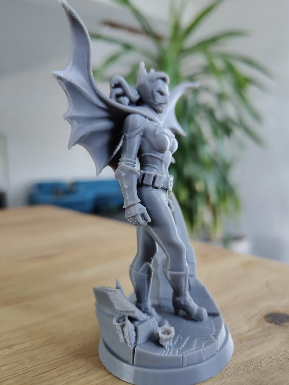 Figura da Batgirl por armania3d MakerWorld: Baixe modelos 3D gratuitos