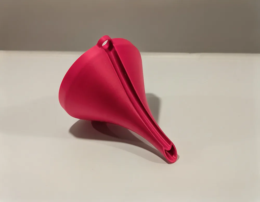 Strong Funnel with Air Outlet by ep.shapes MakerWorld: Download Free 3D ...