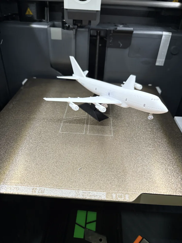 Boeing 747_400 1 piece - Free 3D Print Model - MakerWorld