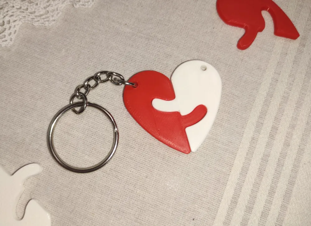 Heart Hugging Keychain Love - st valentine's day - Free 3D Print Model - MakerWorld