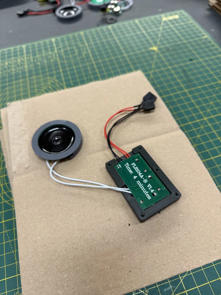 Bilderrahmen mit Audio-Kit – Kostenloses 3D-Druckmodell – MakerWorld