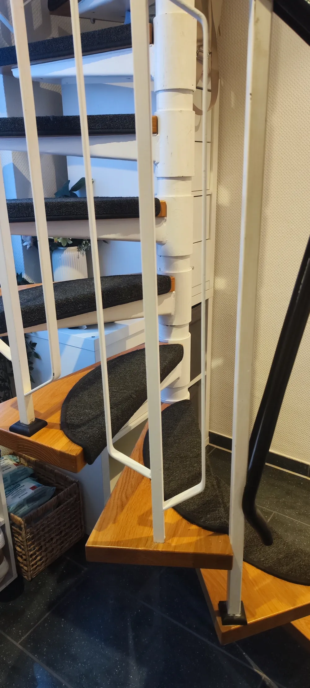 Stair railing cover - Free 3D Print Model - MakerWorld