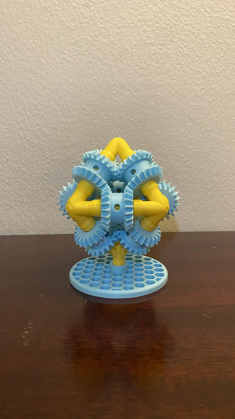 Infinity Fidget Gear (Octahedron) - Free 3D Print Model - MakerWorld
