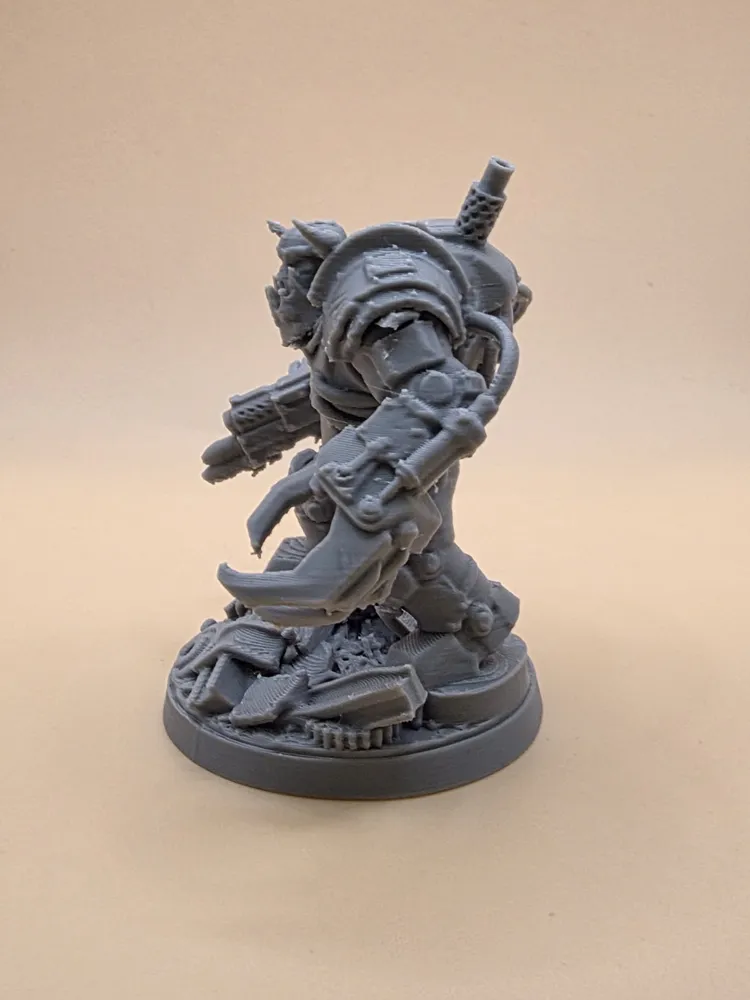 Ork Warboss – The Ultimate Greenskin Leader - Free 3D Print Model ...