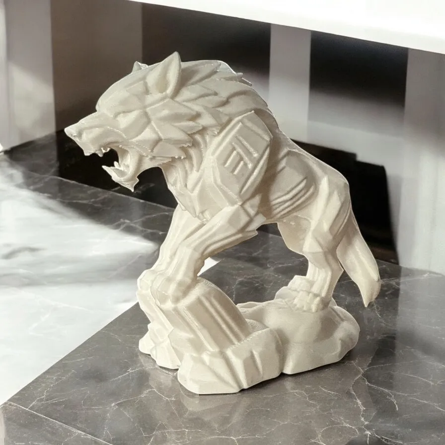 Crowned Wolf – Silent Power of the Night - Free 3D Print Model - MakerWorld