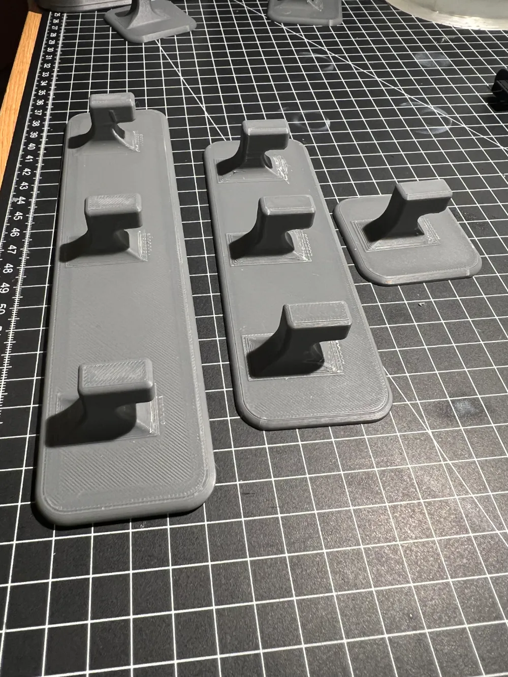 Stable hook set for gluing and screwing by Steffen Döhler - MakerWorld