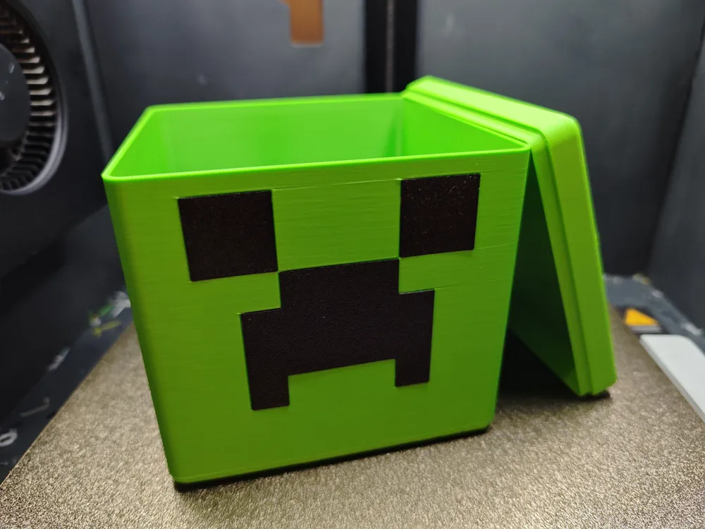 Minecraft Creeper candy/cookies/popcorn box by MaerMakerWorld: Download ...