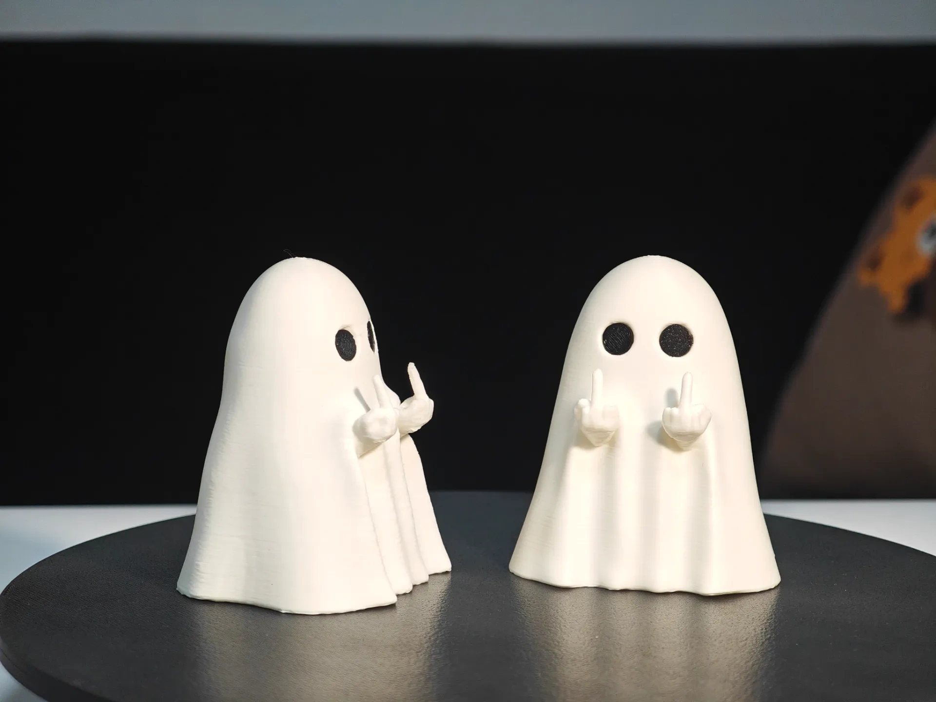 Middle finger ghost~ by user_3852343334 MakerWorld: Download Free 3D Models