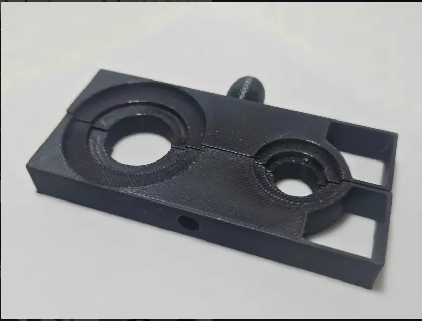 Coin Vise Version 1 by NerdExchange - MakerWorld