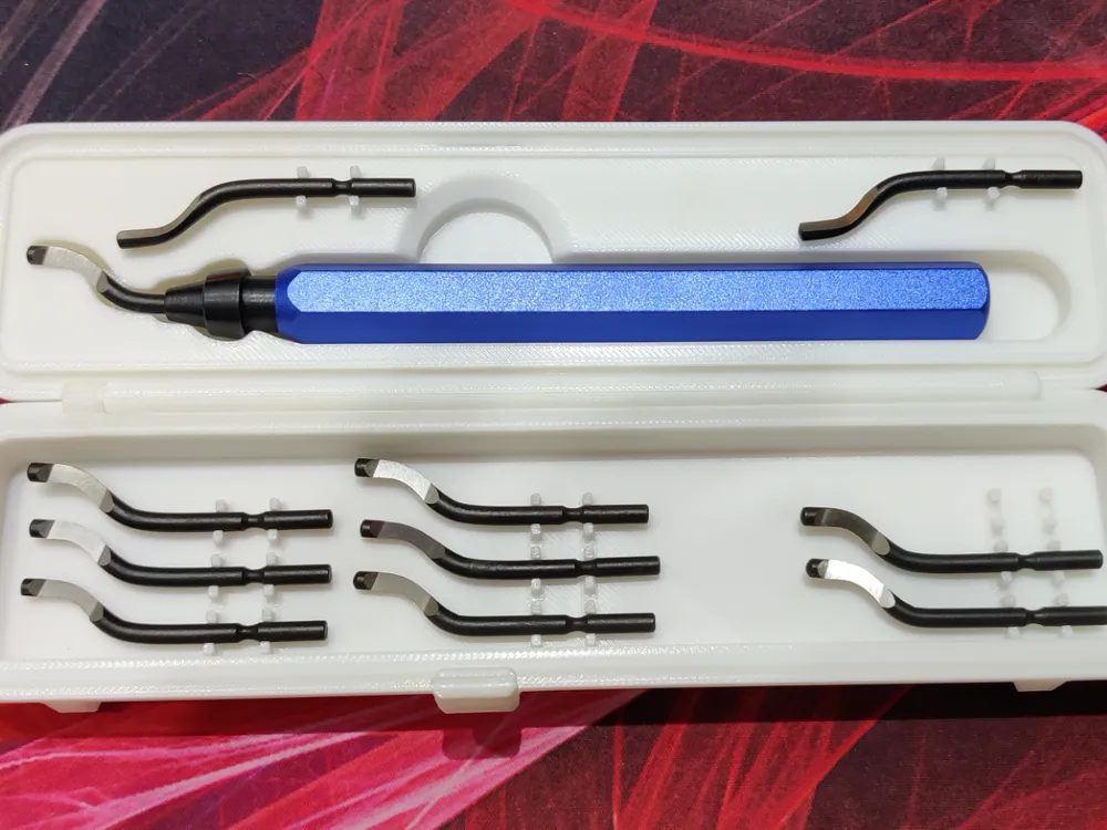 Parametric Deburring Tool Case Remixed by Chipsu MakerWorld: Download ...