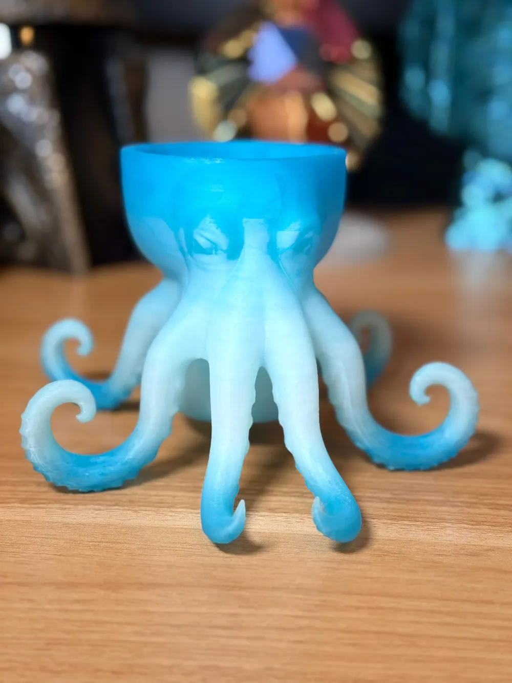 Abyssal Elegance - Planter - Free 3D Print Model - MakerWorld