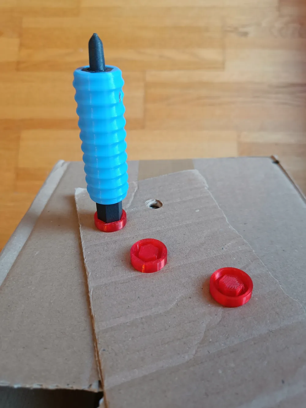 Cardboard tool with screws by DS3D MakerWorld: Download Free 3D Models