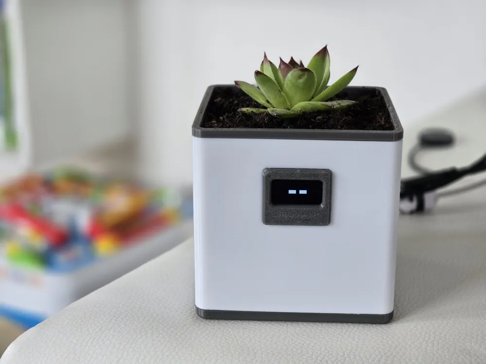 Smart flowerpot (Arduino nano + IIC I2C OLED) by 3Dcrabi MakerWorld: Download Free 3D Models