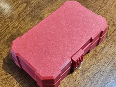 Box with sliding latch - Free 3D Print Model - MakerWorld