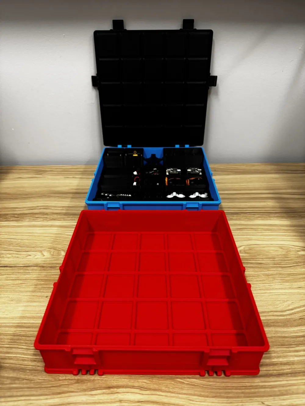 Stackable CyberBrick Gridfinity 5x5 Organizer Box - Free 3D Print Model ...
