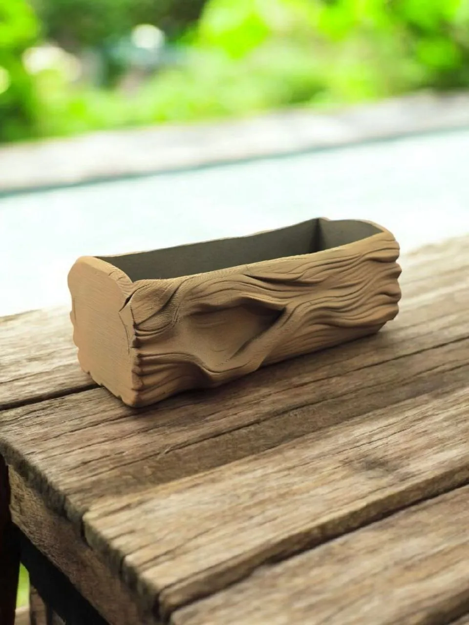 Wood Log Planter by 3DRF.GR MakerWorld: Download Free 3D Models