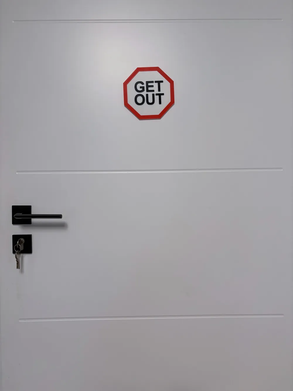 "RAUS" Türschild - Stoppschild-Stil – Kostenloses 3D-Druckmodell ...