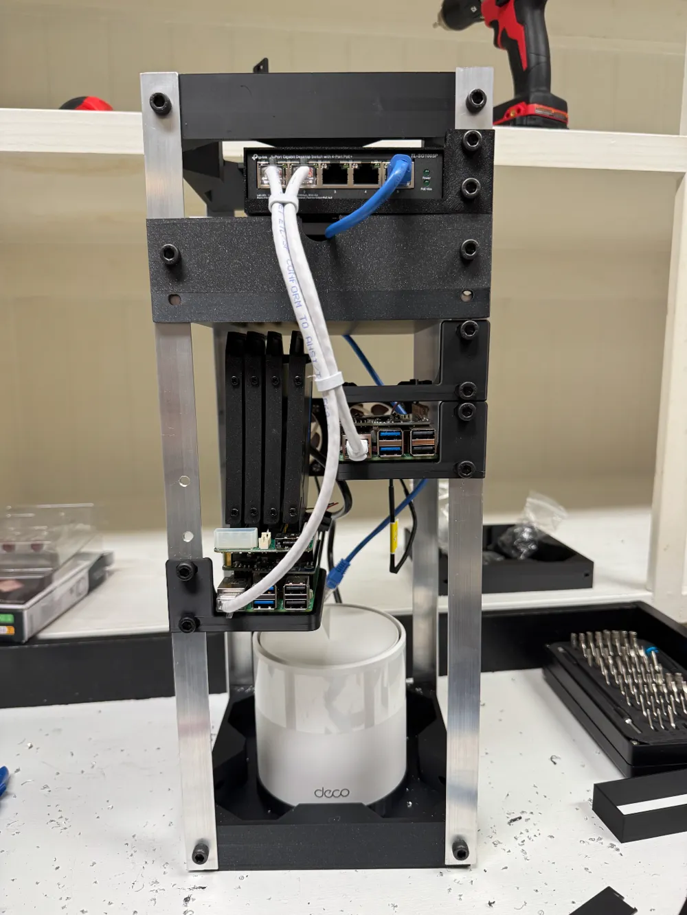 Switch Rack Mount V2 by Wvde - MakerWorld