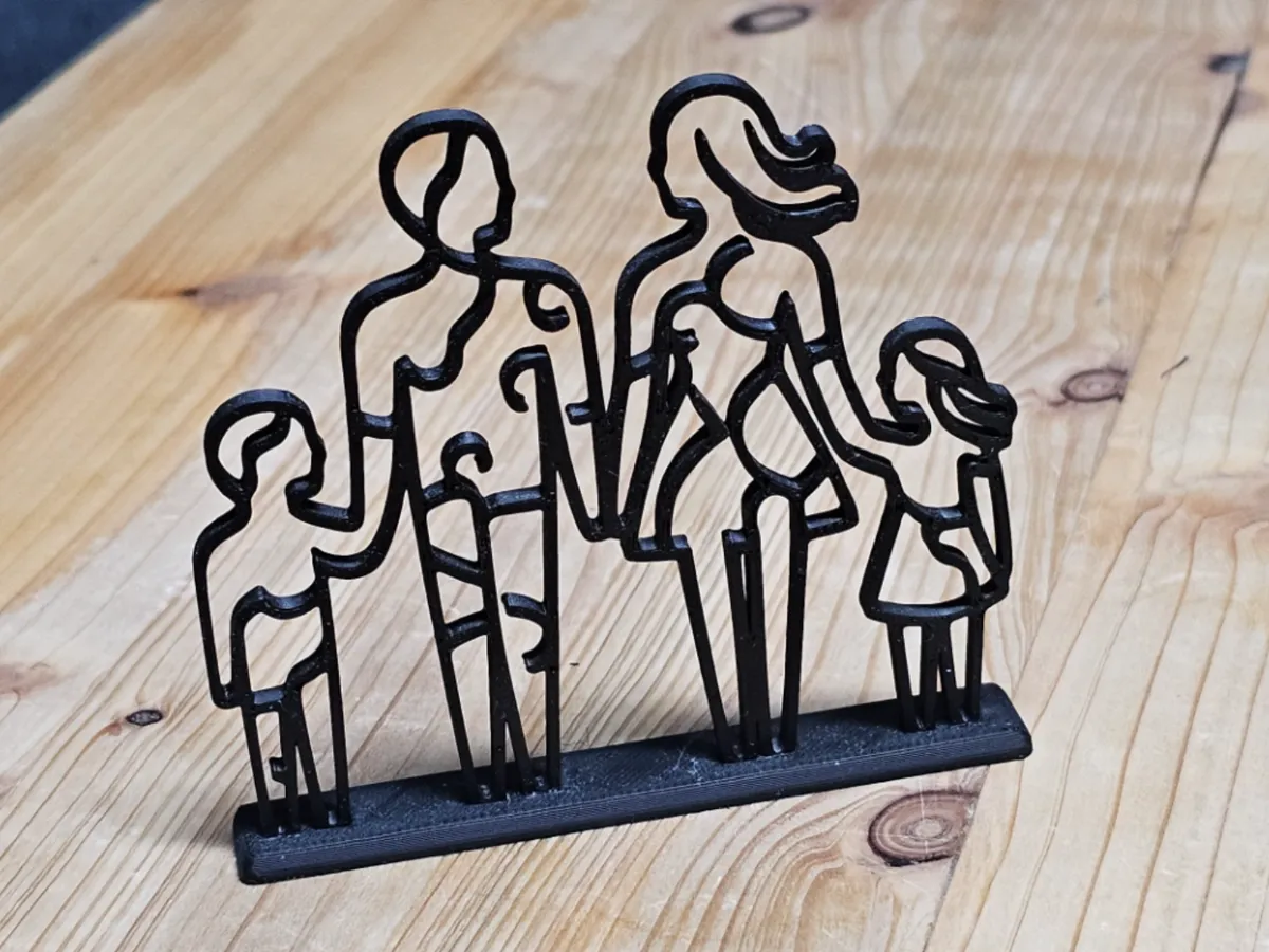 Minimalist Family Sculpture (Outline Art) - Free 3D Print Model ...