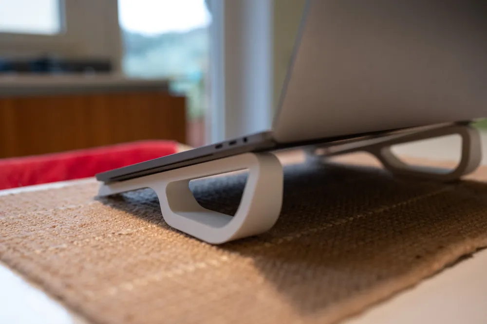 Minimal Slanted Laptop Stand - Free 3D Print Model - MakerWorld