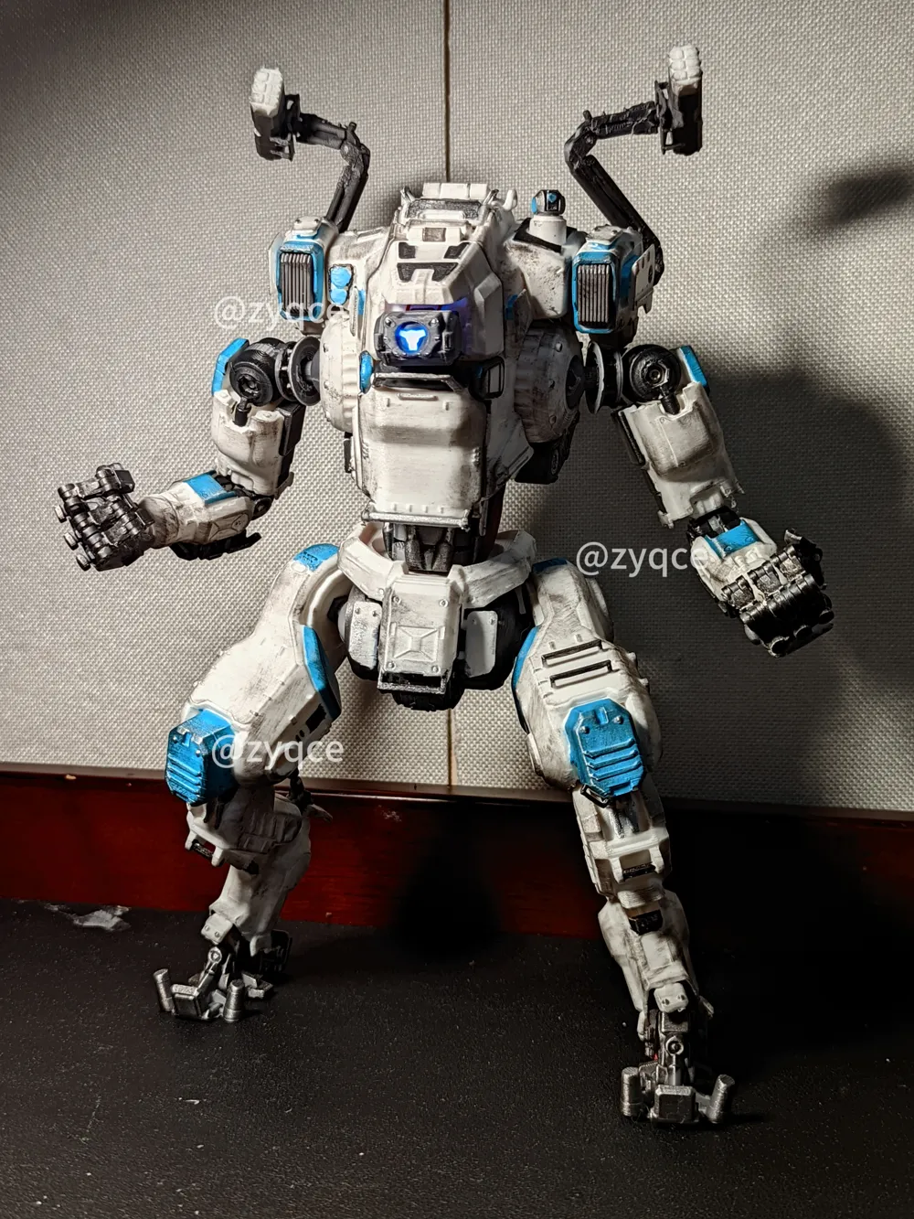 ttf2 Titanfall Monarch by zyqce MakerWorld: Download Free 3D Models