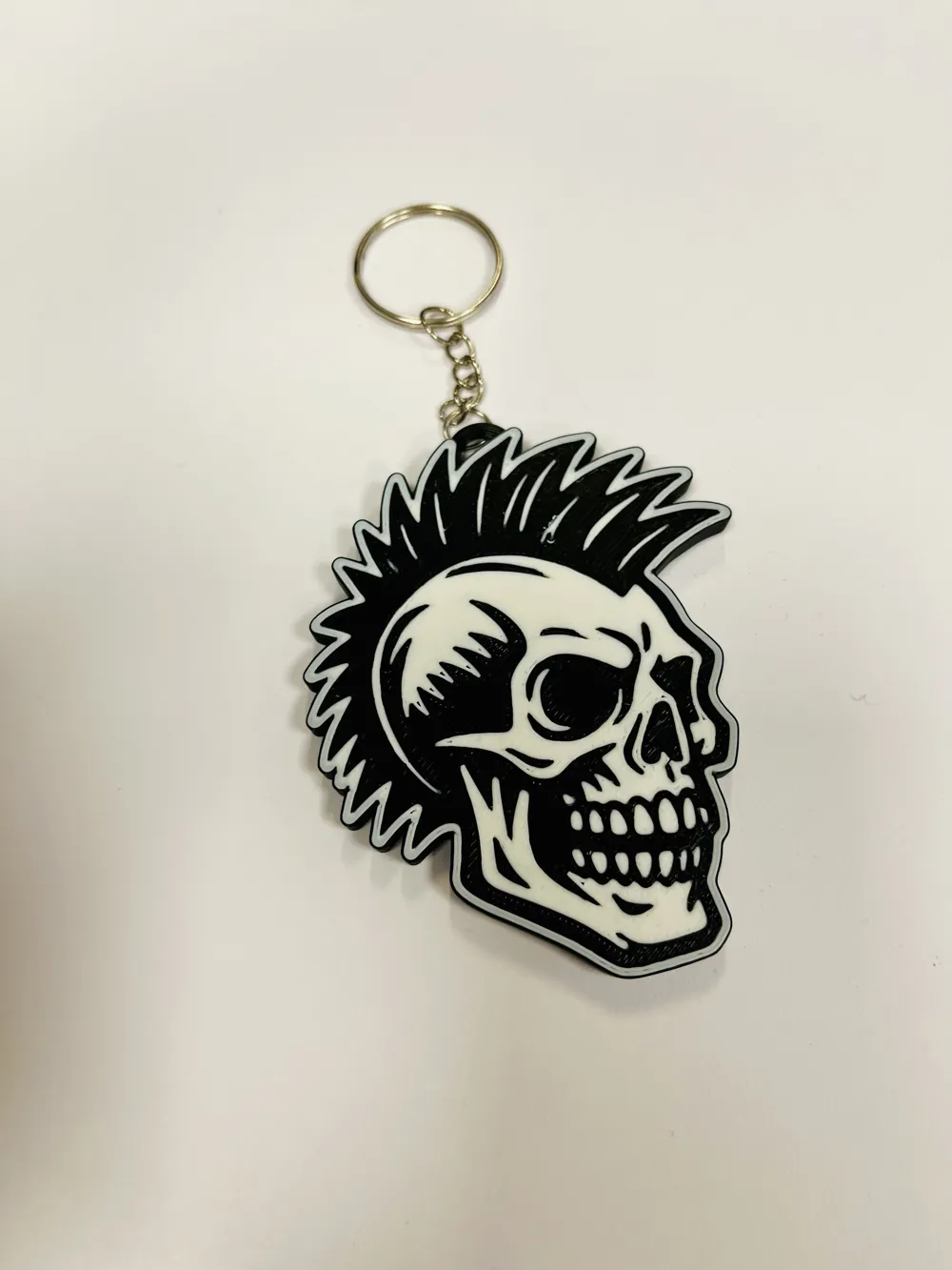 punk skull keychain - Free 3D Print Model - MakerWorld