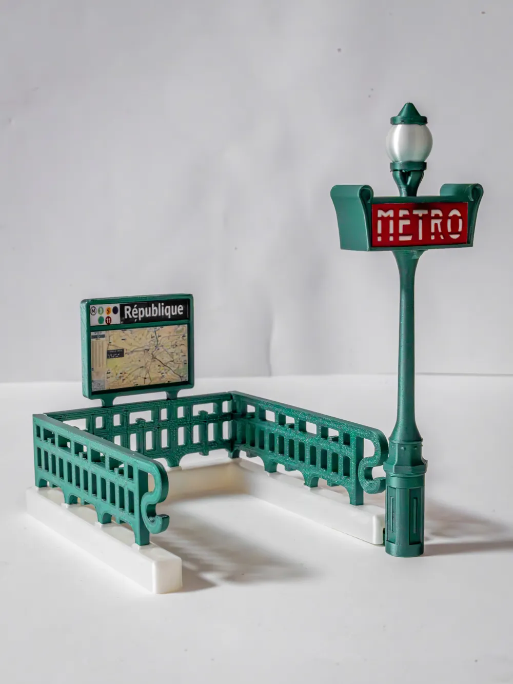Retro Pariser Metro- / U-Bahn-Eingang – Kostenloses 3D-Druckmodell ...