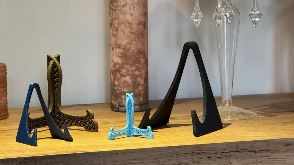 3D Printed Display Plate Stands - Free 3D Print Model - MakerWorld