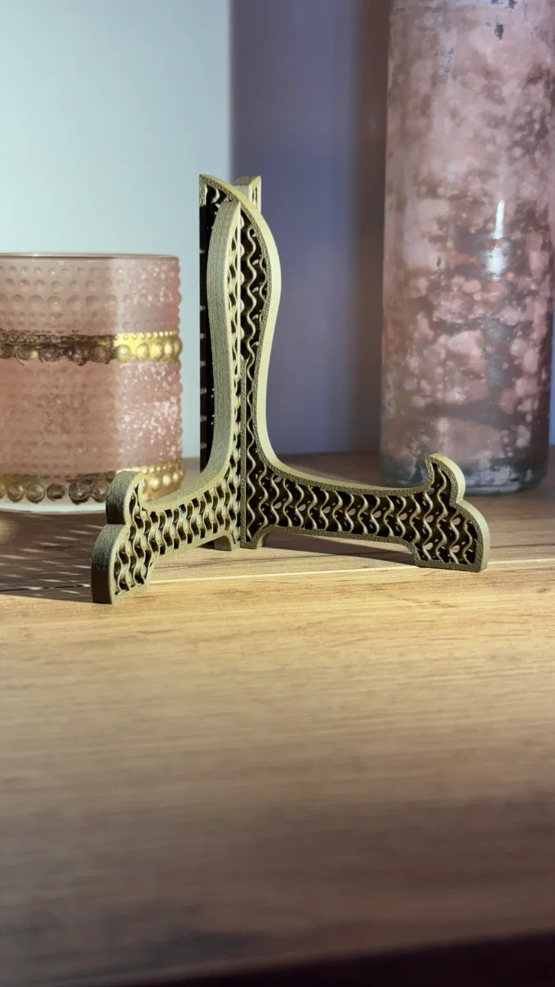 3D Printed Display Plate Stands - Free 3D Print Model - MakerWorld