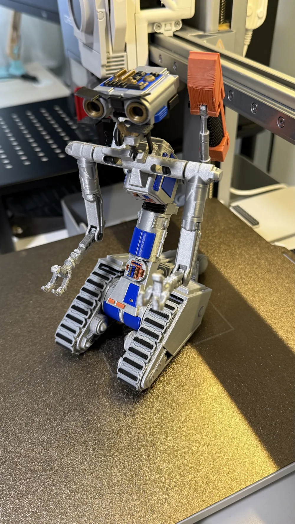 Johnny five (AMS) - Free 3D Print Model - MakerWorld